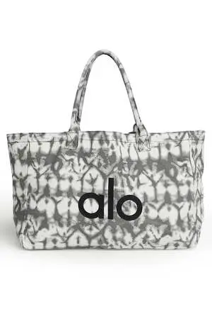 Alo Yoga Iconic Shopper Tote Bag - Grey Tiedye | Editorialist